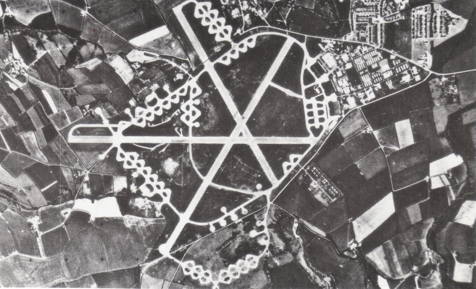 St Eval Airfield - Saint Eval Archive